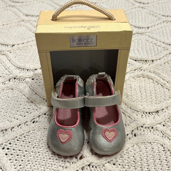 Robeez | Shoes | Robeez Shimmer Shoe | Poshmark